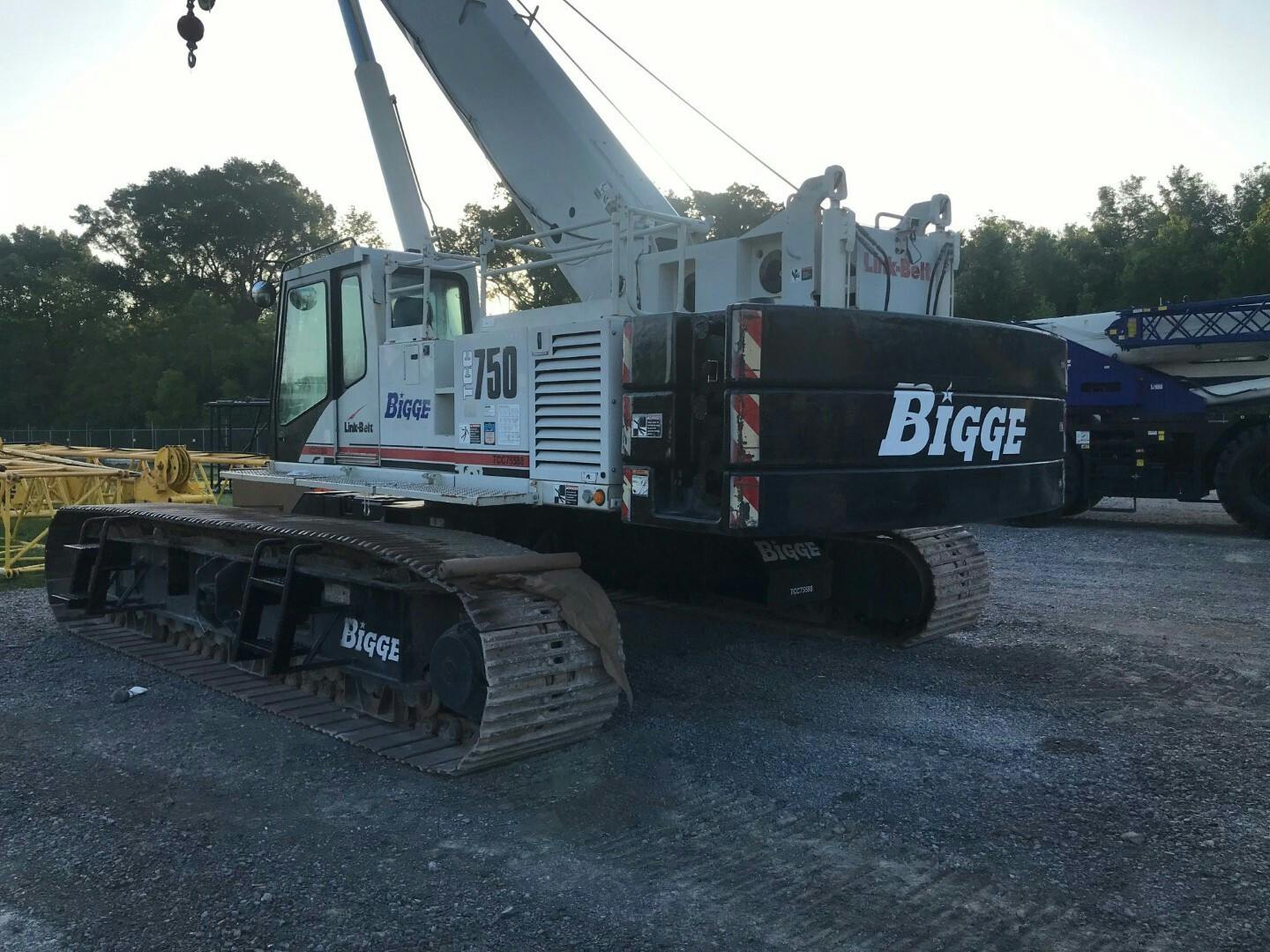 Tadano Mantis 9010 Crane Overview and Specifications | Bigge.com