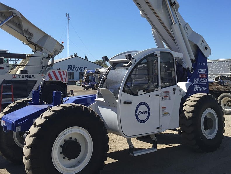 Xtreme XR3034 Crane Overview and Specifications | Bigge.com