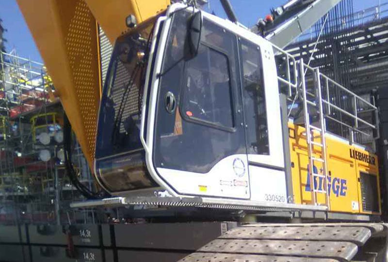 Manitowoc 2250 Crane Overview and Specifications | Bigge.com