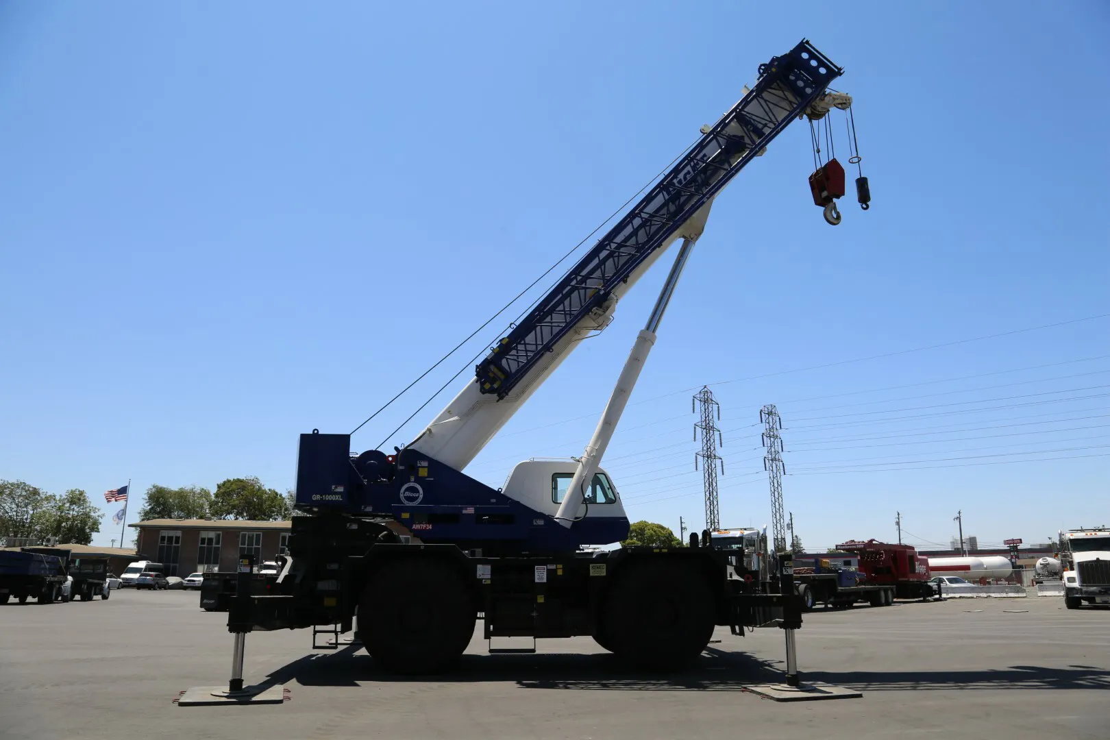 Tadano GR-1000XL Load Chart and Specifications | Bigge.com