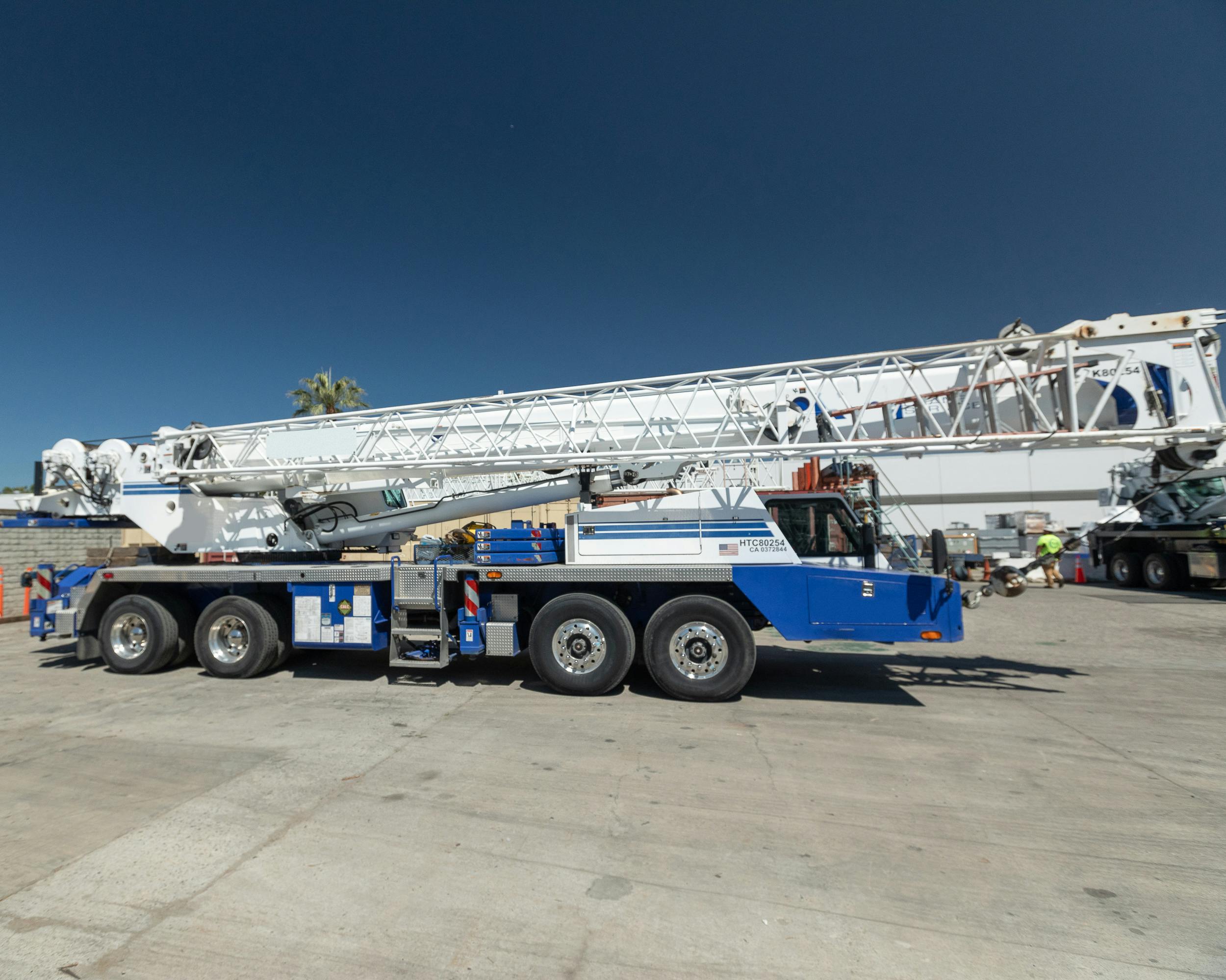 National 1300A Crane Overview, Charts, and Specs | Bigge.com