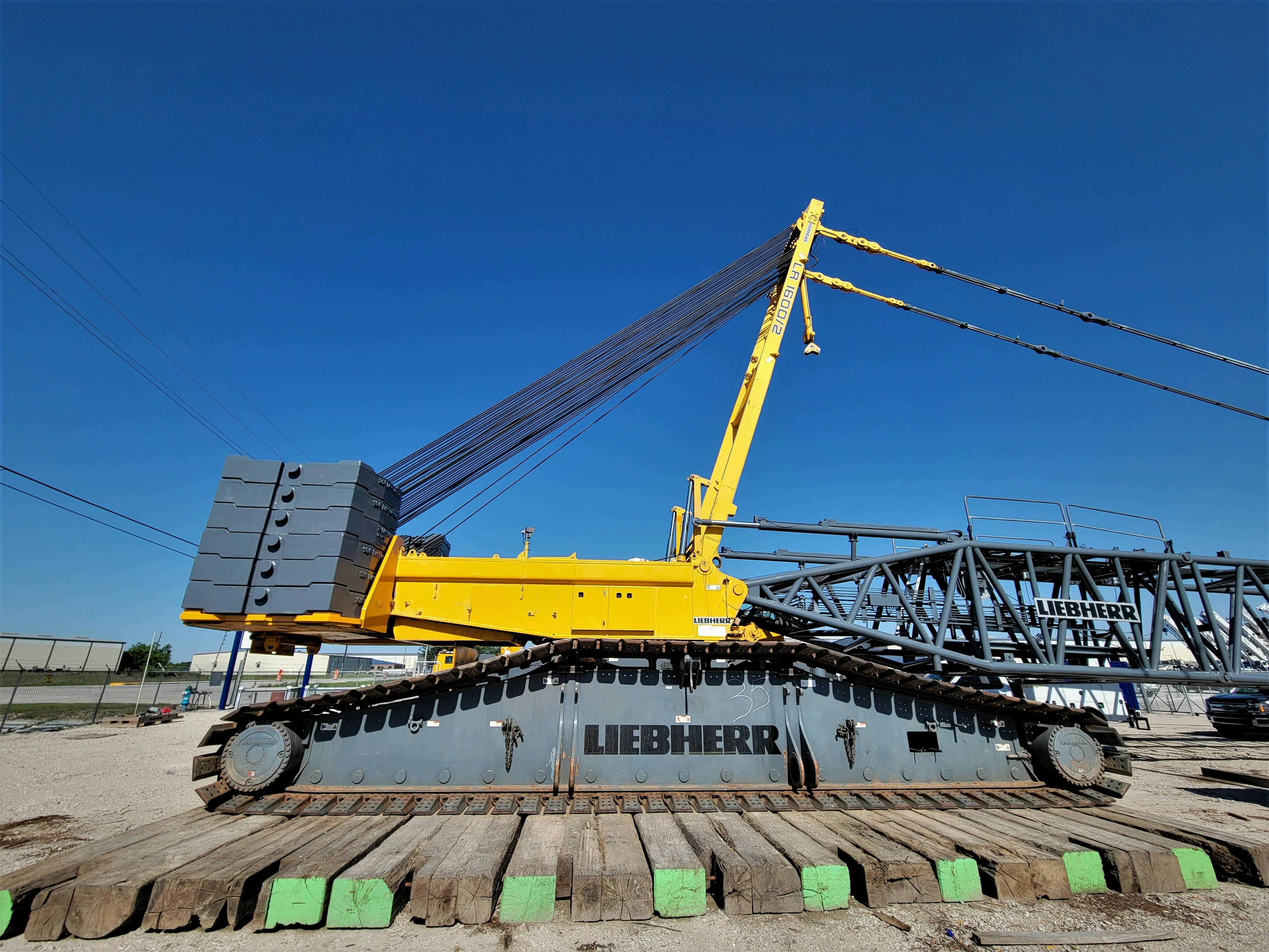 Liebherr LR 1600 Crane Overview and Specifications | Bigge.com