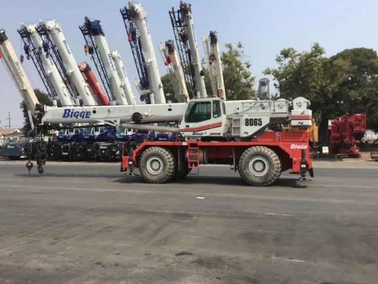 Grove RT700E Crane Overview and Specifications | Bigge.com Grove RT700E Crane Overview and Specifications | Bigge.com