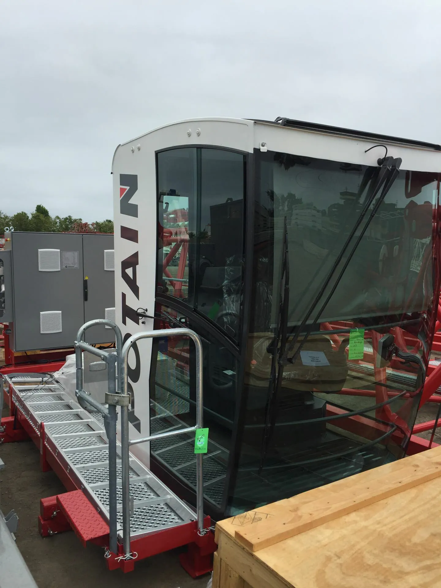 Potain MD 689 Load Chart and Specifications | Bigge.com | Bigge.com