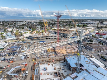 Crane Rental Costs: What to Expect & Key Pricing Factors | Bigge.com