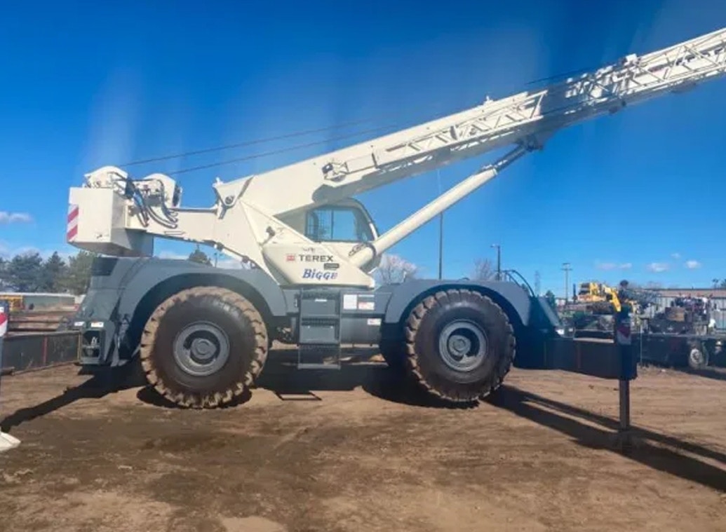 The Terex RT780 - An 80 Ton Crane for the Modern Jobsite | Bigge.com