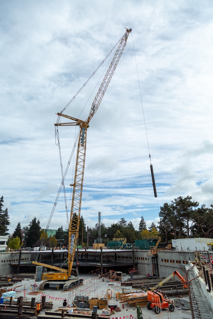 Bigge Brings It With Largest Crawler Fleet In Western U.S. | Bigge.com