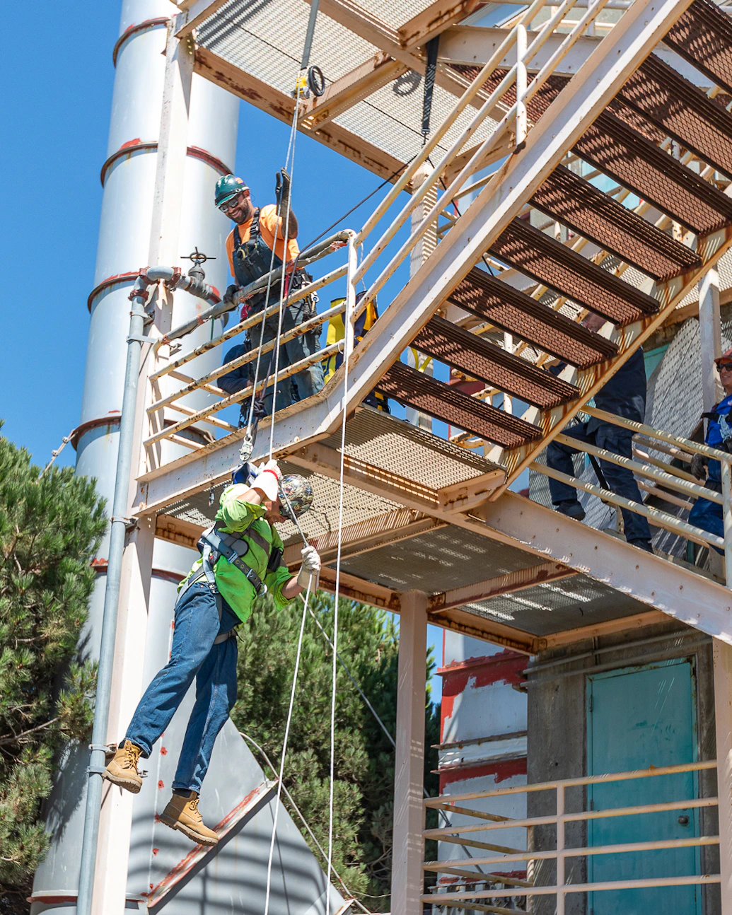Hands-On Safety Training for Tower Techs | Bigge.com